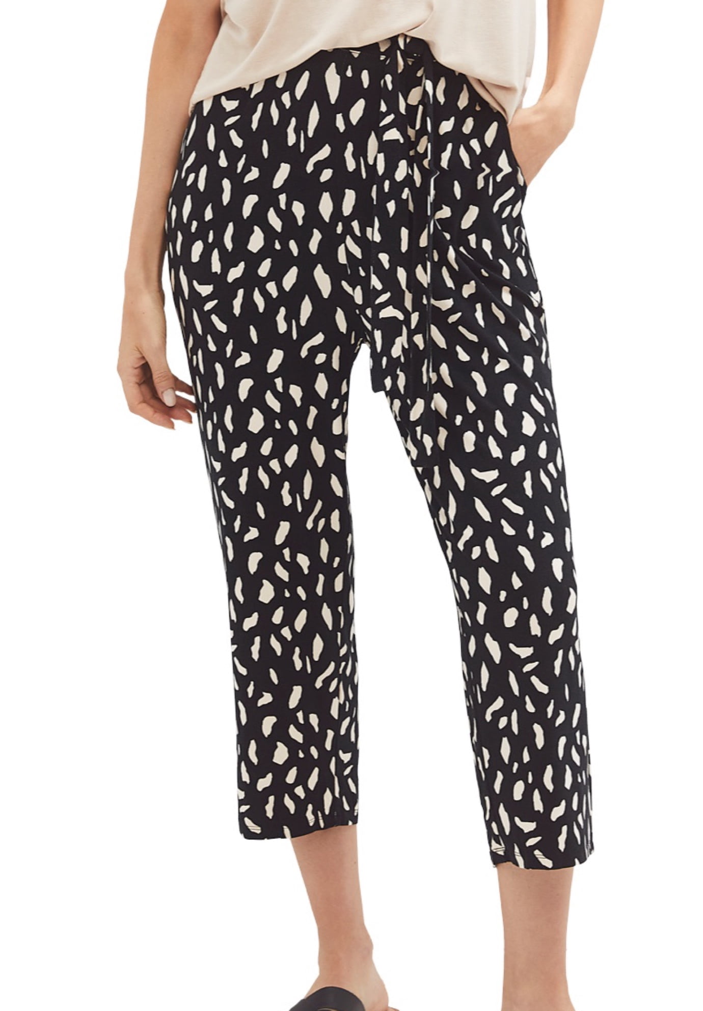 ellos Women's Plus Size Tie-Front Capri - 10/12, Black Ivory Print ...