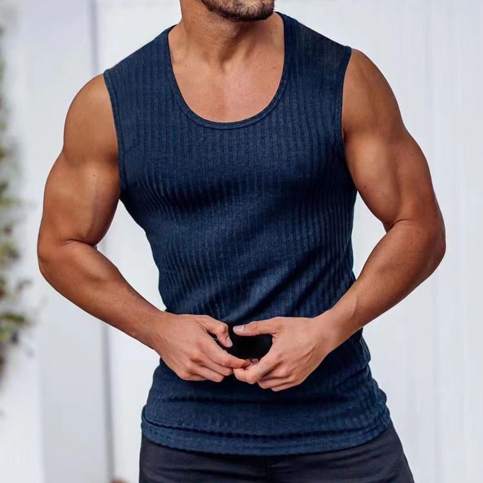 hlysgo Men's Tank Tops Slim Fit Solid Color Scoop Neck Sleeveless ...