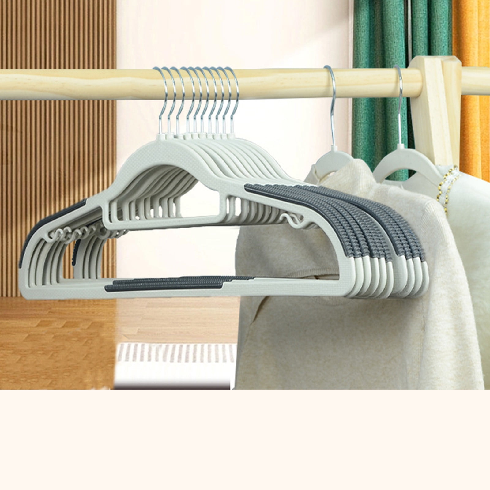 RuiHua Plastic Non Slip Clothes Hangers - 10 Pack Slim Thin Coat Shirt ...