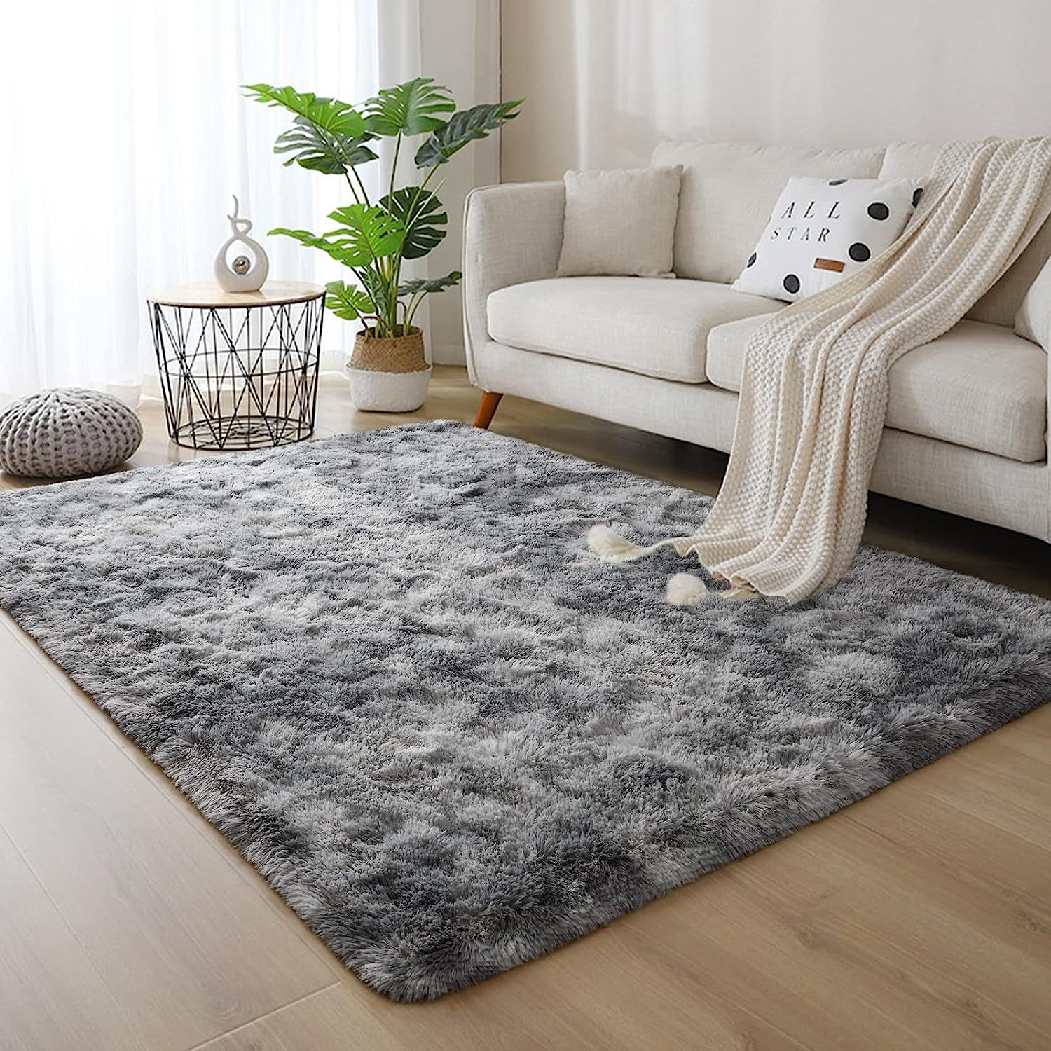 Modern Yazd 2X7.7 1770-310 Red Rectangle Rug - Walmart.com