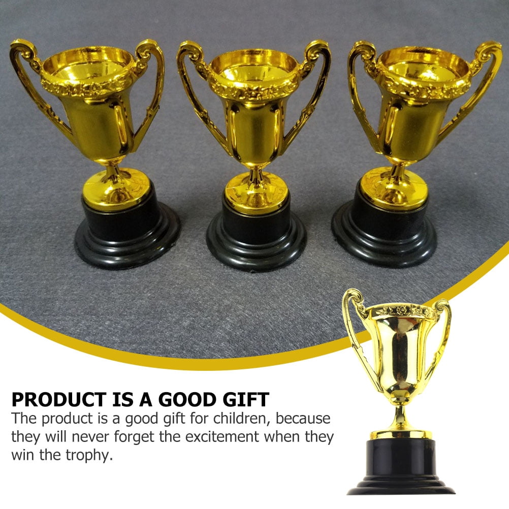 ifundom 20-Pack Plastic Trophies for Kids Party Prizes, Games ...