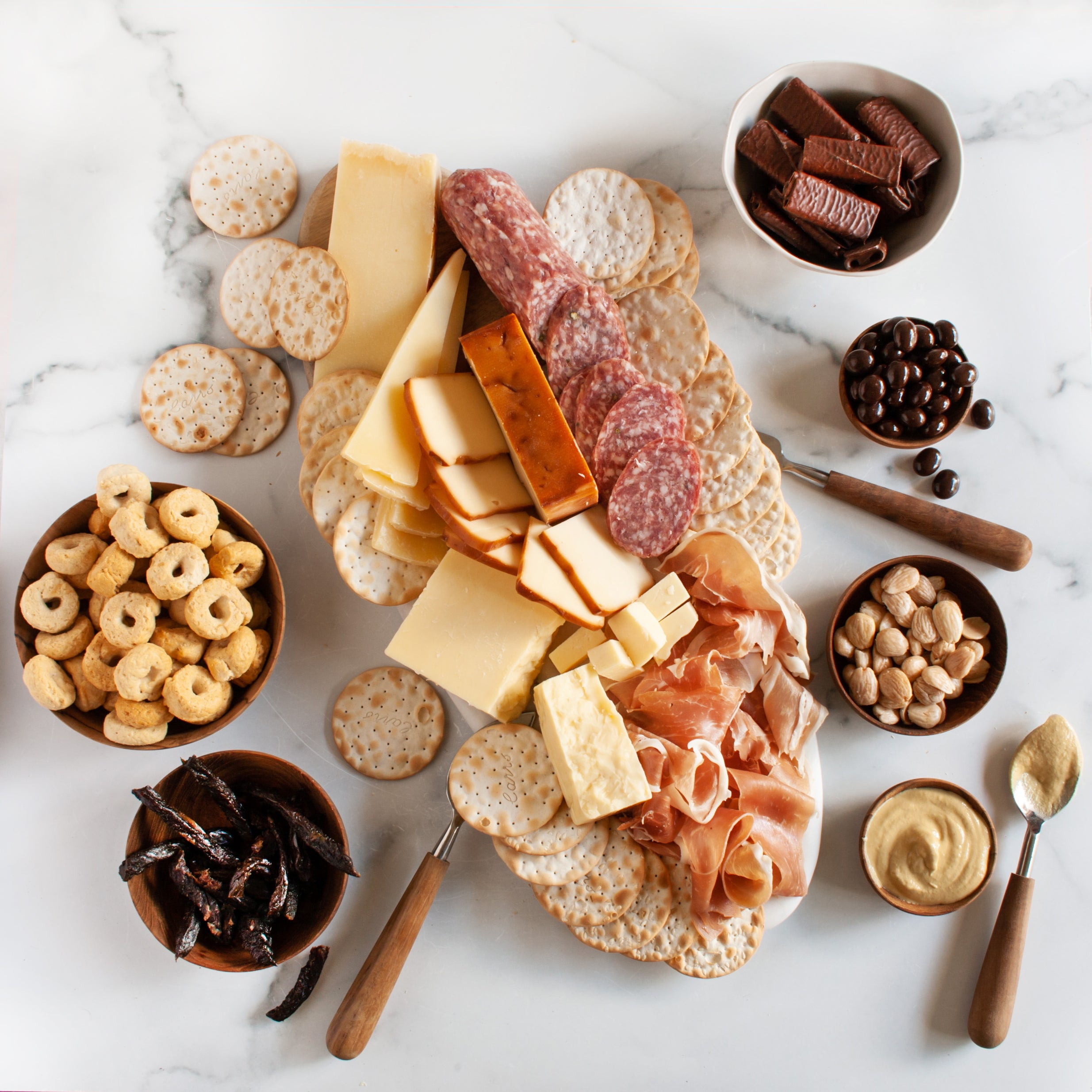 igourmet Loving 3 lb Gift Basket of Premier Gourmet Snacks - Walmart.com