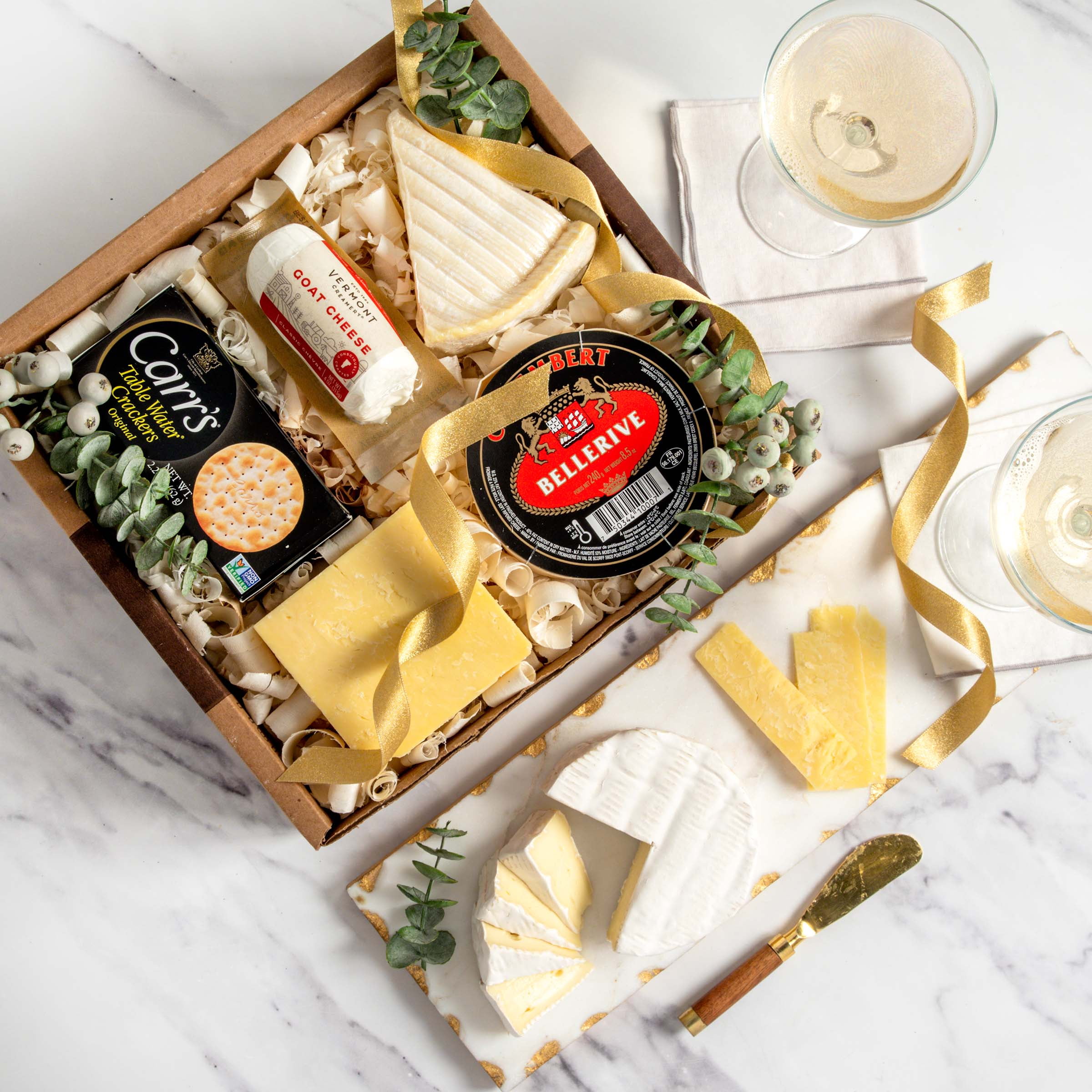 igourmet Holiday Assorted Cheese Sampler Gift Box, Perfect for ...
