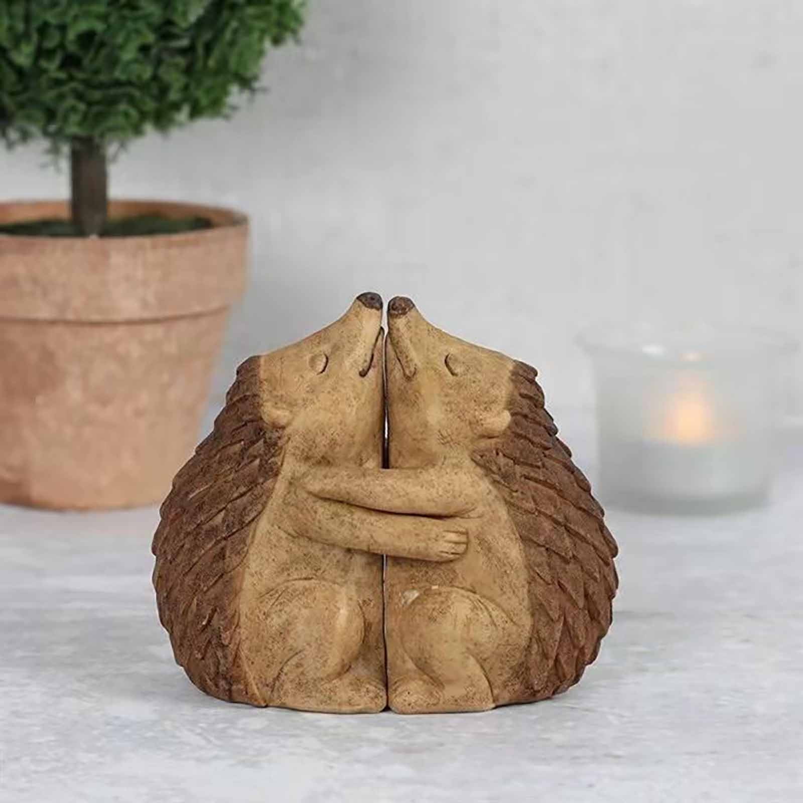 jiacuix Table Two Piece Lov-ing Animals Hugging Statue Love Couple ...