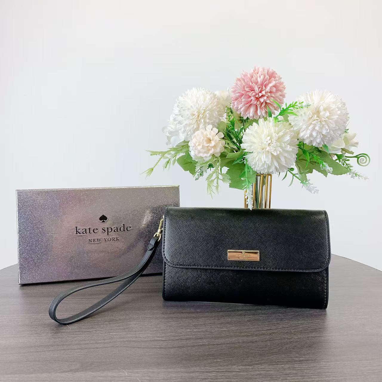 kate spade KK044 Kenzie Boxed Medium Flap Wristlet IN Black - Walmart ...
