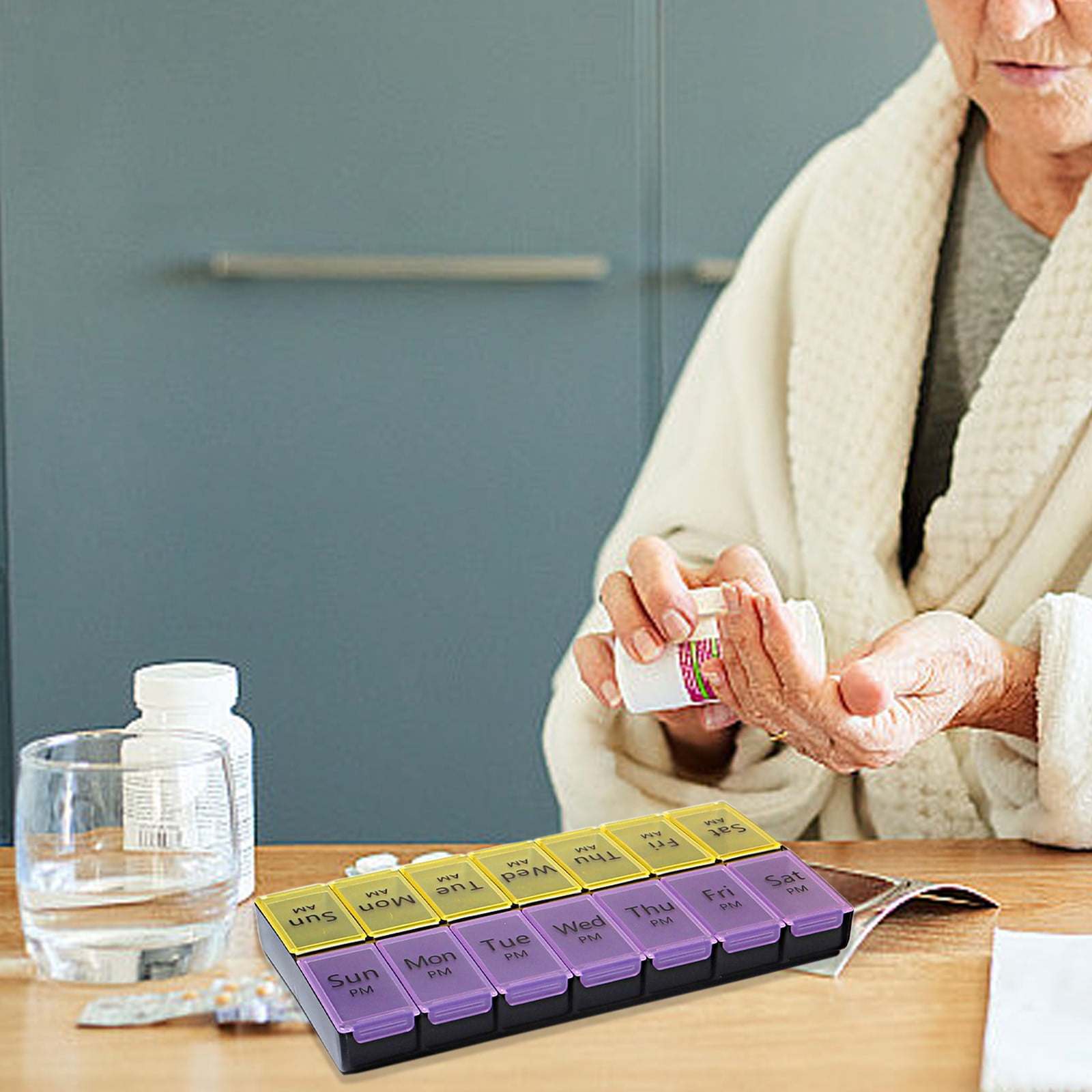 kladzum Weekly Pills Organizer Case Storage Box for Morning Afternoon ...