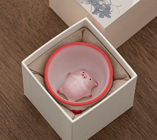kowaku Teacup Made of , Chinese Teacup with Tea Pet, Pig Statue ...