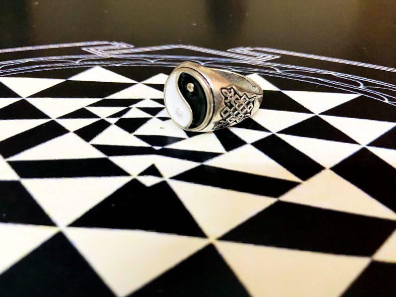 lluminati Infinity Ring Luck Enlightenment Sucess Power Wealth Masonic ...