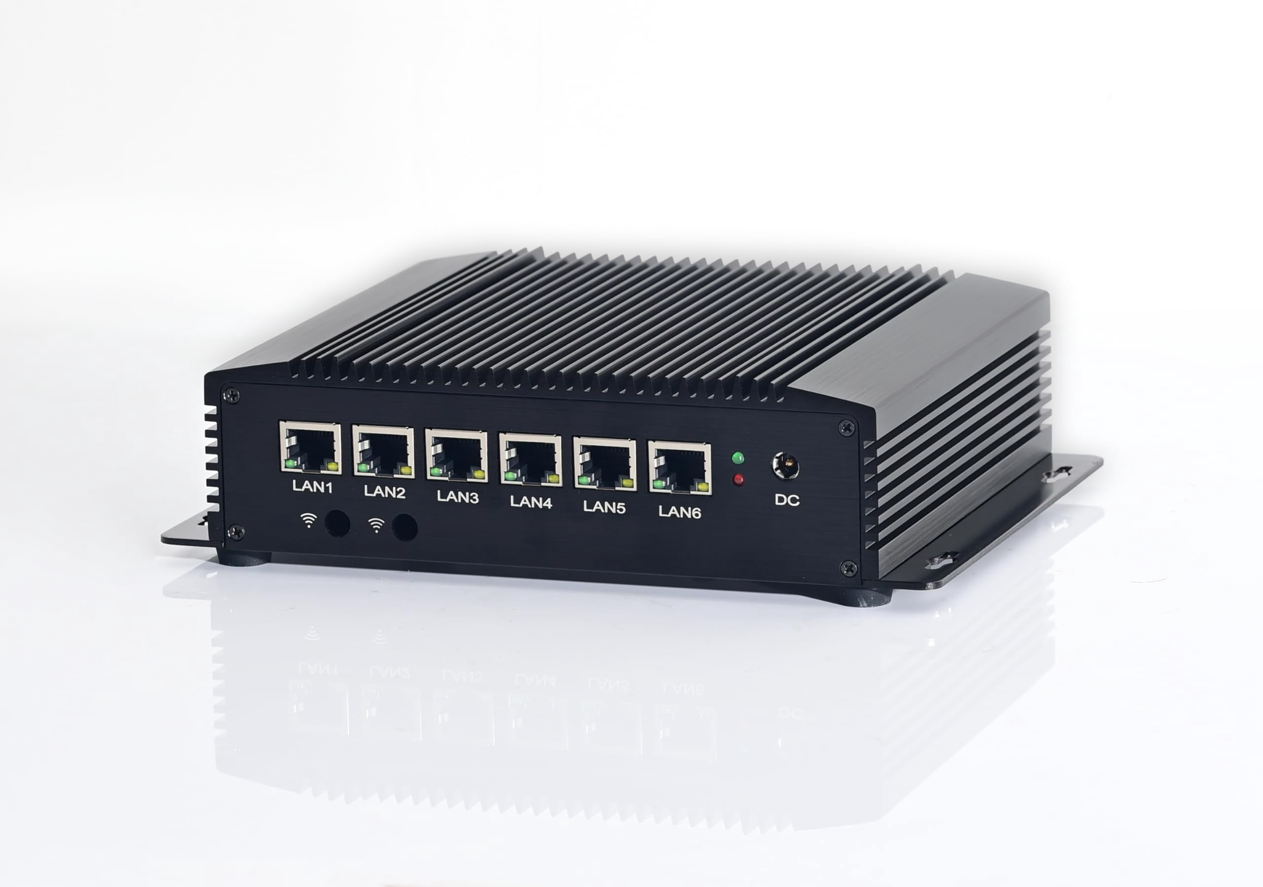 loopki Fanless Mini PC Micro Firewall Appliance, Celeron 5205U 1.90GHz ...