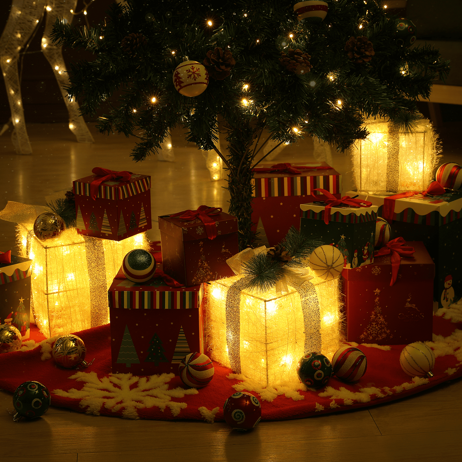 mollie Set of 3 Christmas Lighted Gift Boxes, Plug-in LED Light up Xmas ...