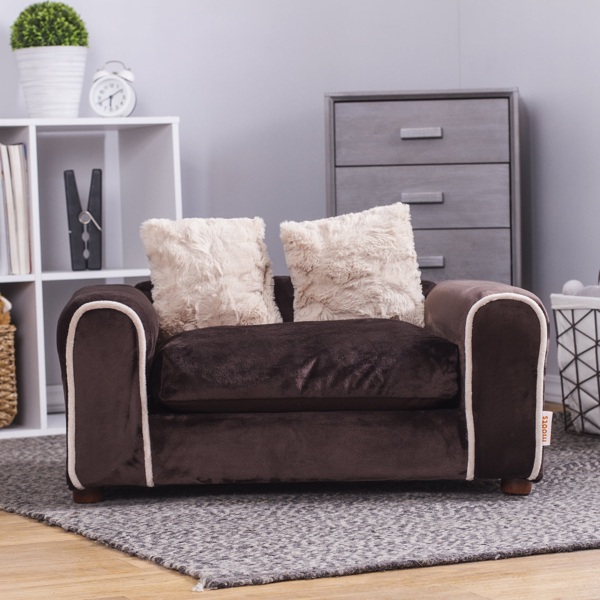 moots Furry Pet Sofa Lounge, Chocolate, Medium - Walmart.com
