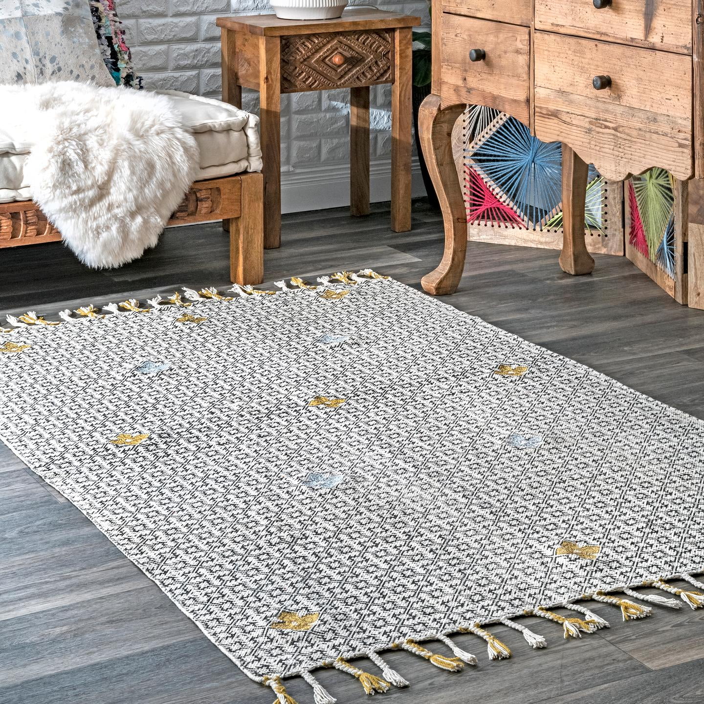 nuLOOM Aliyah Clover Area Rug - 7 6 x 9 6 Ivory - Walmart.com