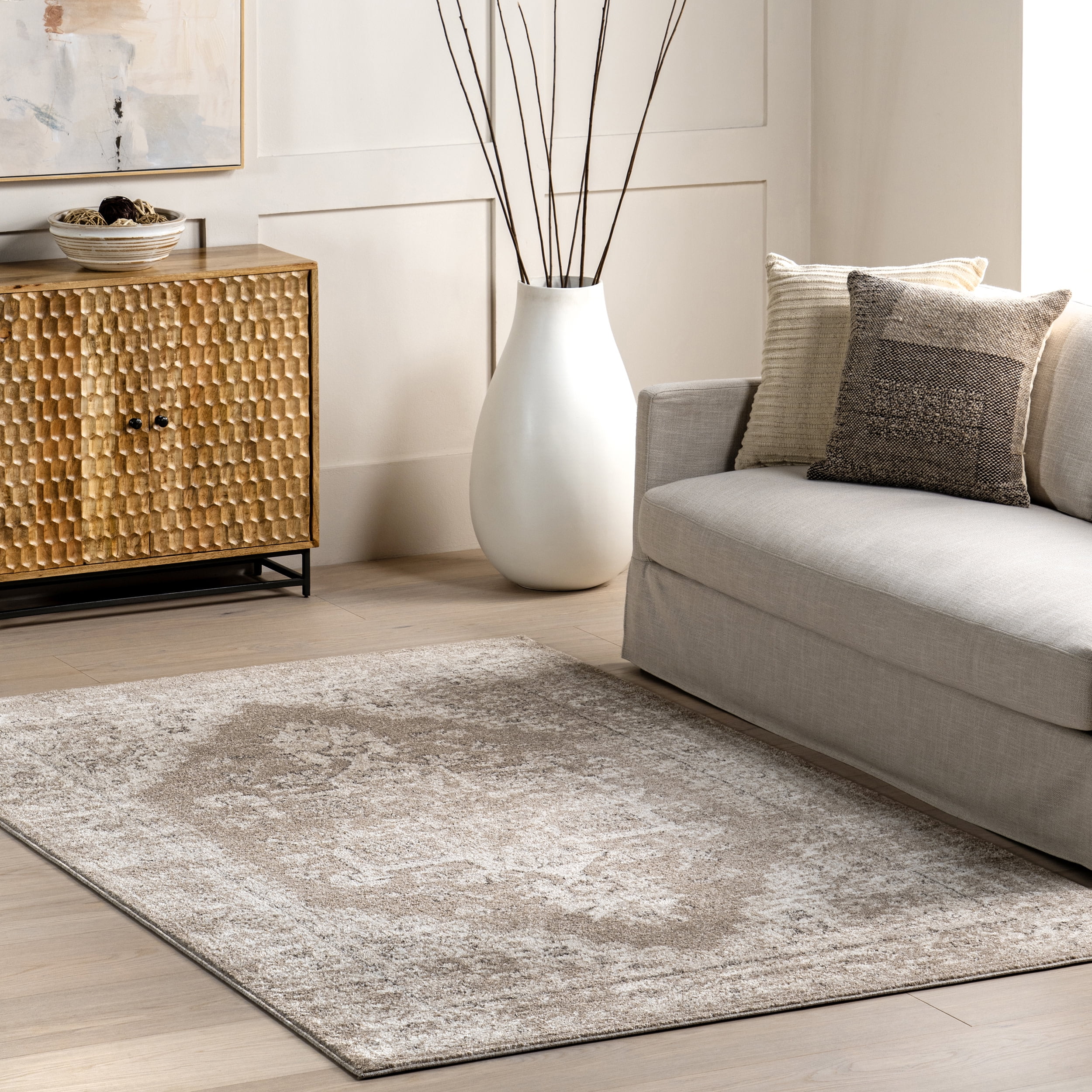 nuLOOM Gena Distressed Transitional Medallion Area Rug, 8' x 10', Beige ...