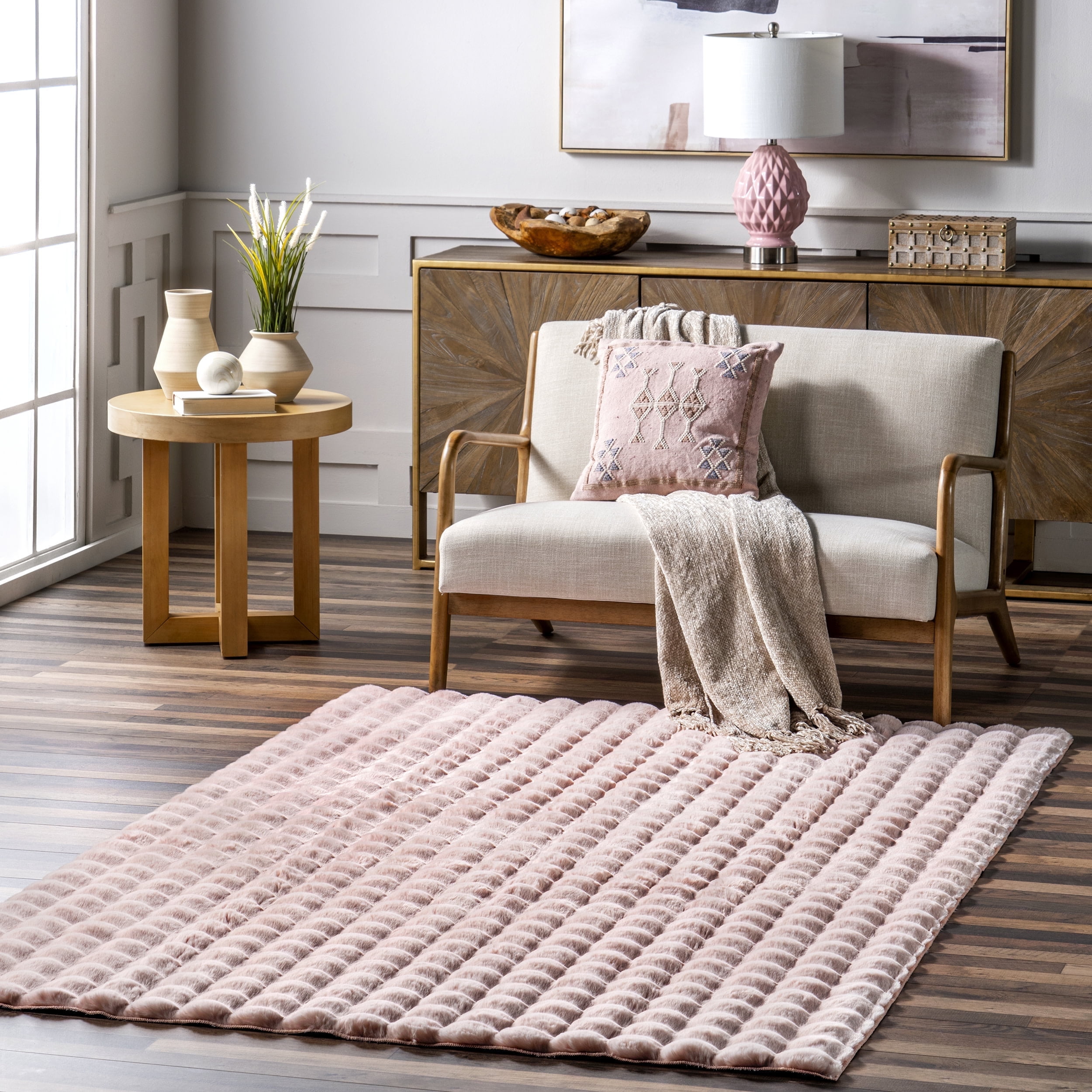 nuLOOM Jeni Solid Faux Rabbit Machine Washable Area Rug, 5' x 8', Blush ...
