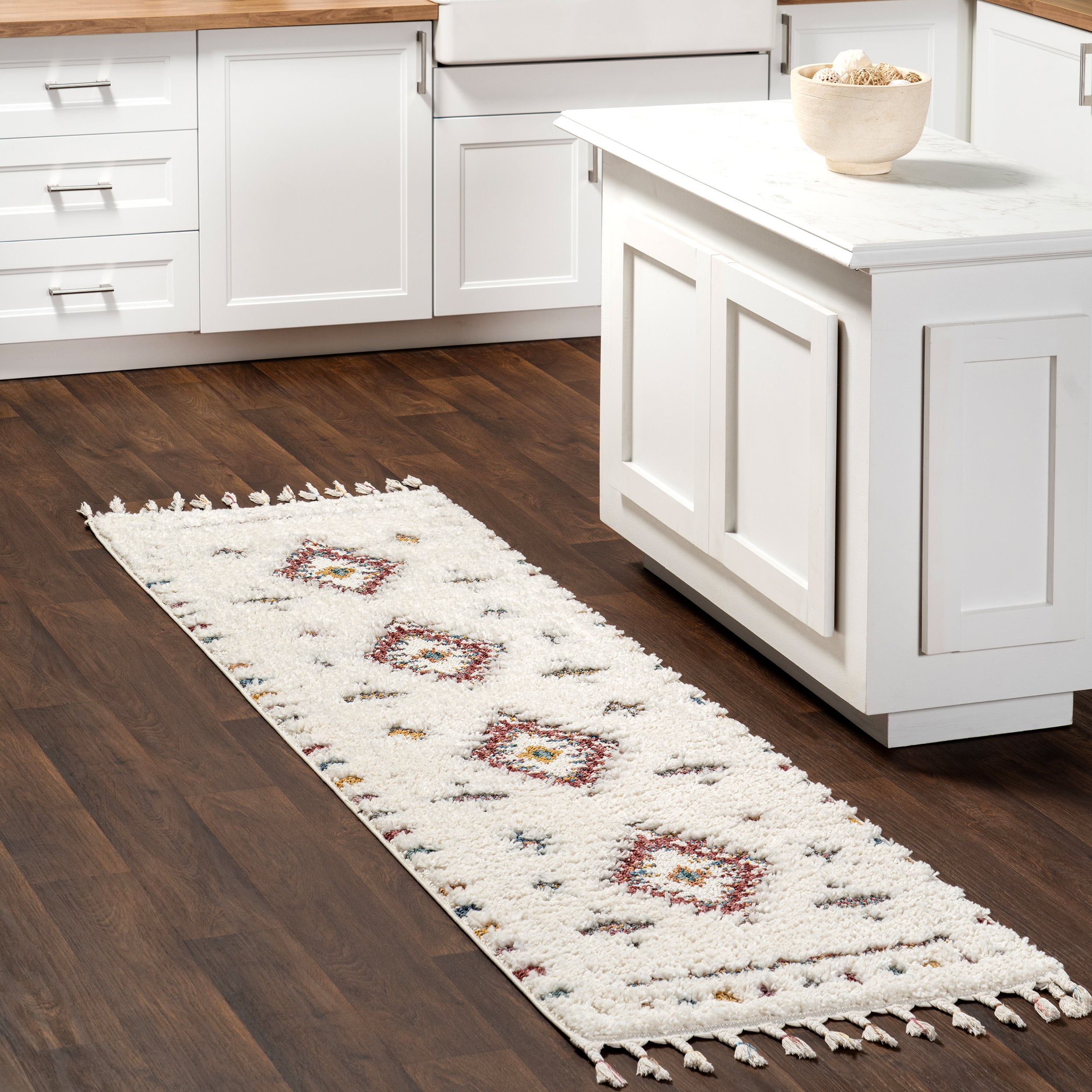 nuLOOM Jocelyn Tribal Shag Tasseled Area Rug, 2' 8" x 8', Runner, Rust ...