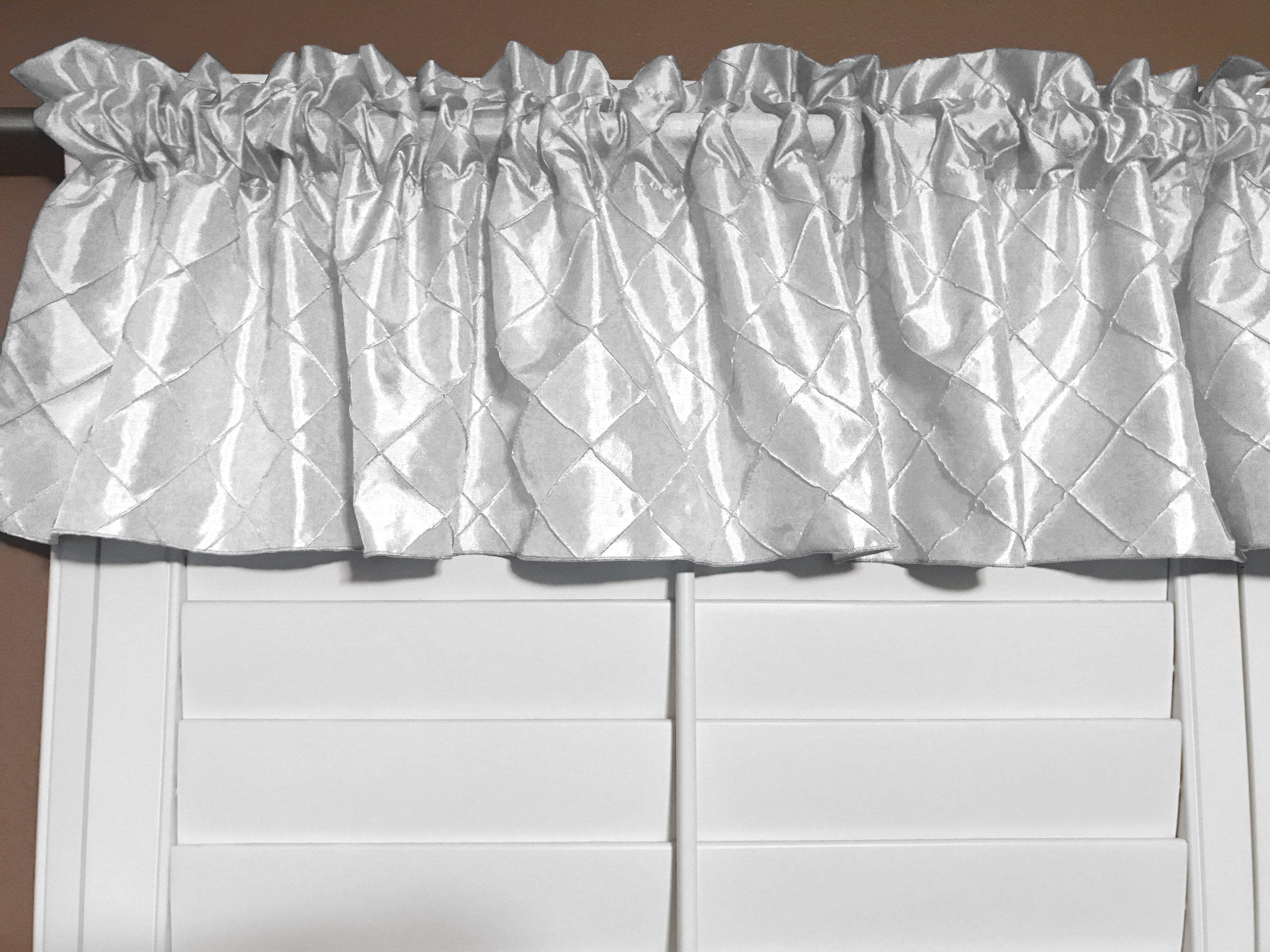 pintuck taffeta window valance 52 wide white - Walmart.com