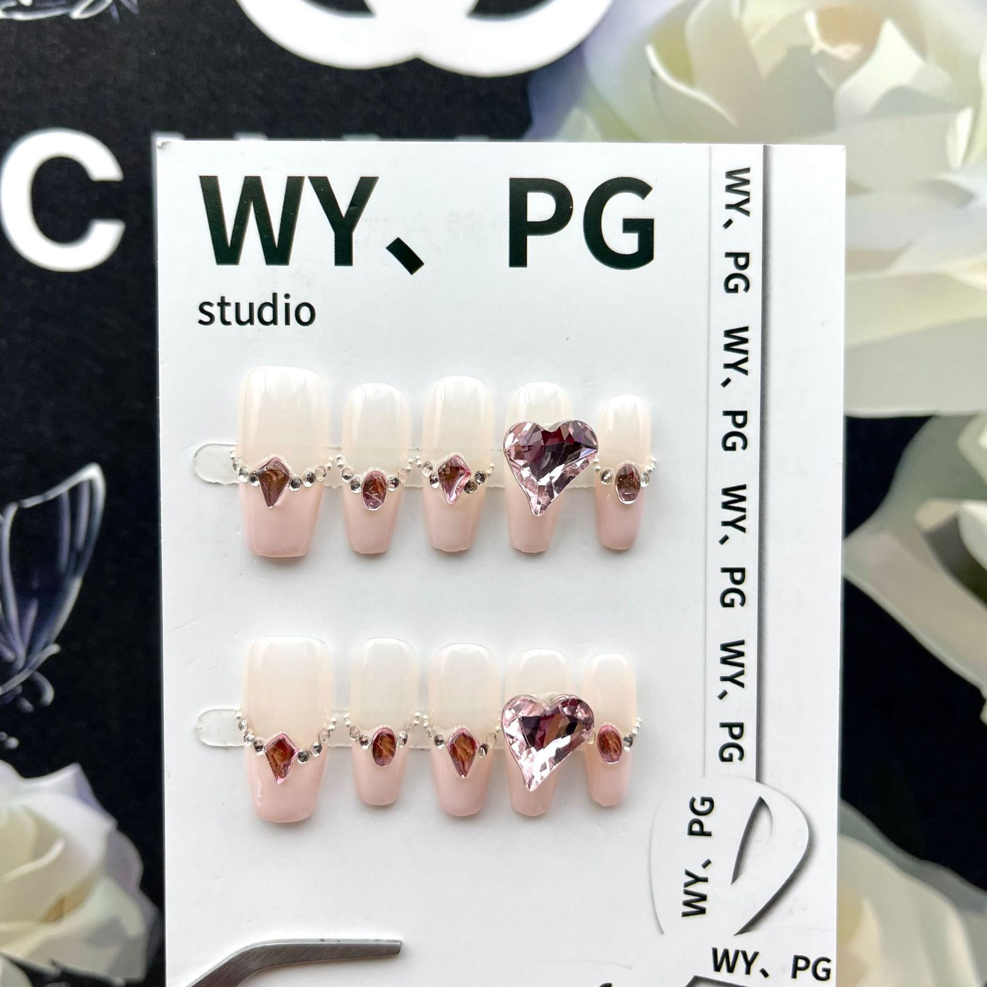 press-on nails Purely hand-made wearable manicure love big diamond ...