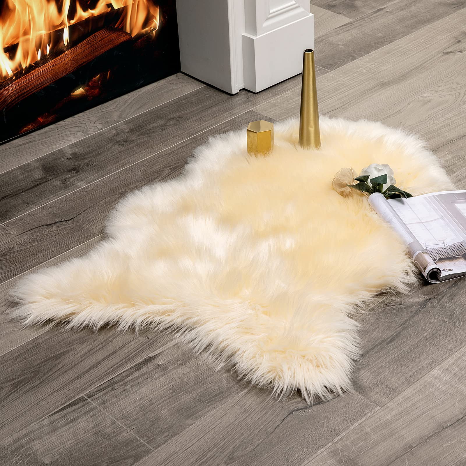 qtess Luxury Soft Fluffy Area Rug 3x5 Feet, Faux Fur Sheepskin Rug ...