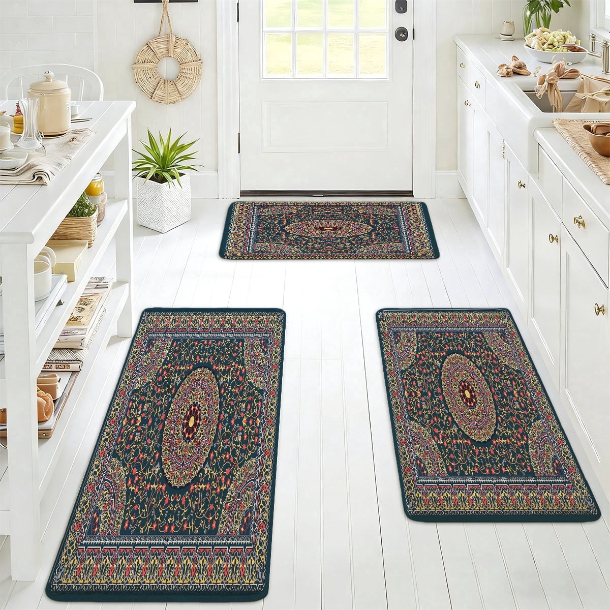 This three-piece flannel rug set is made of soft material, features a ...