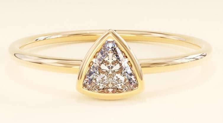 vylahjewellery 14K Yellow Gold Bezel Ring 1.50 CT Trillion Cut Diamond ...