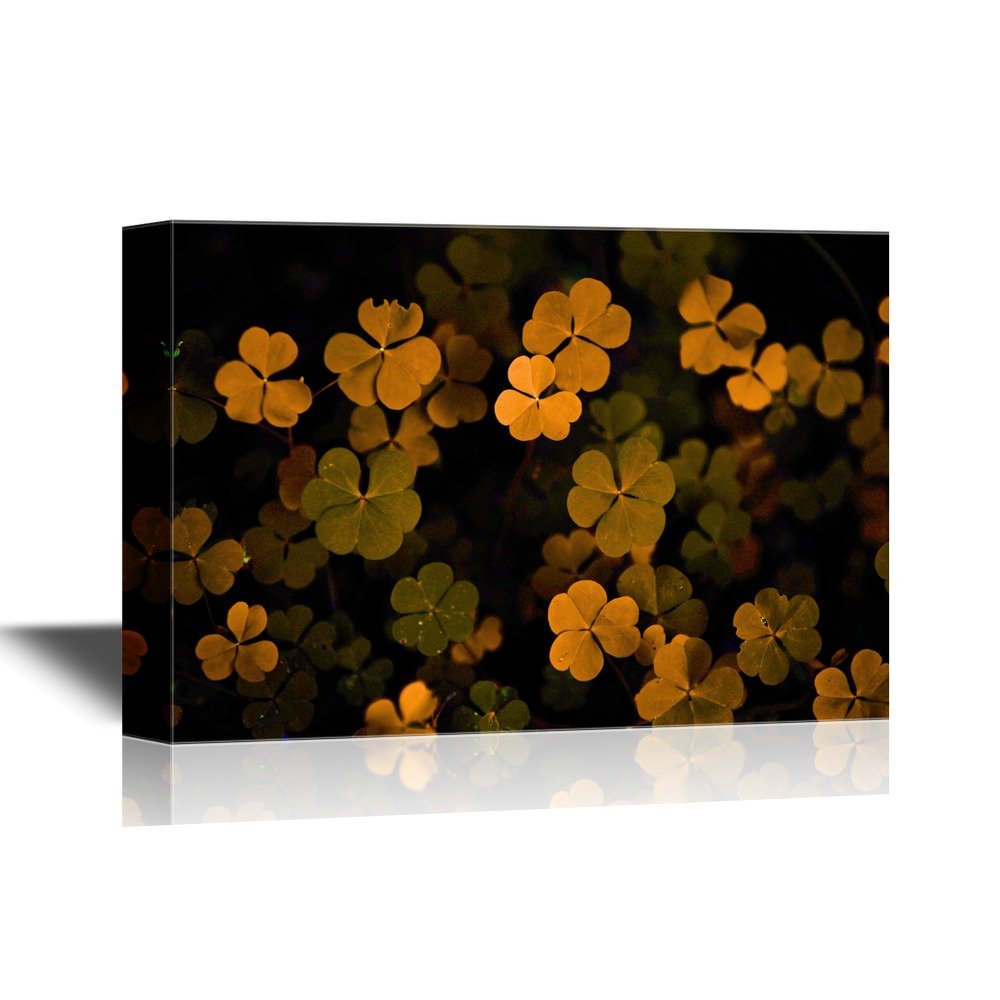 wall26 - Canvas Wall Art - Clovers Leaves - Gallery Wrap Modern Home ...