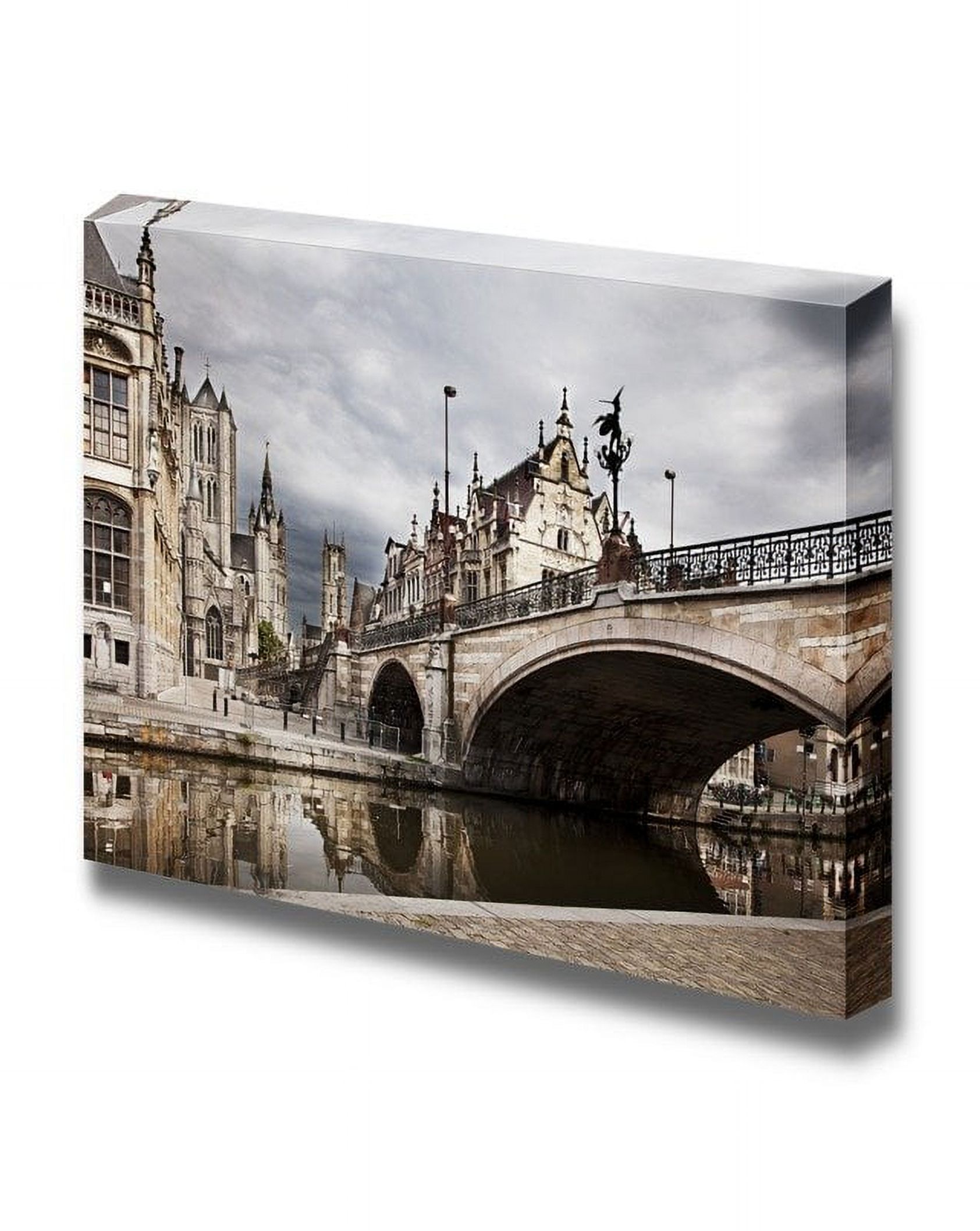 wall26 The Historical City Core of Ghent Belgium (Architecture Belgium ...