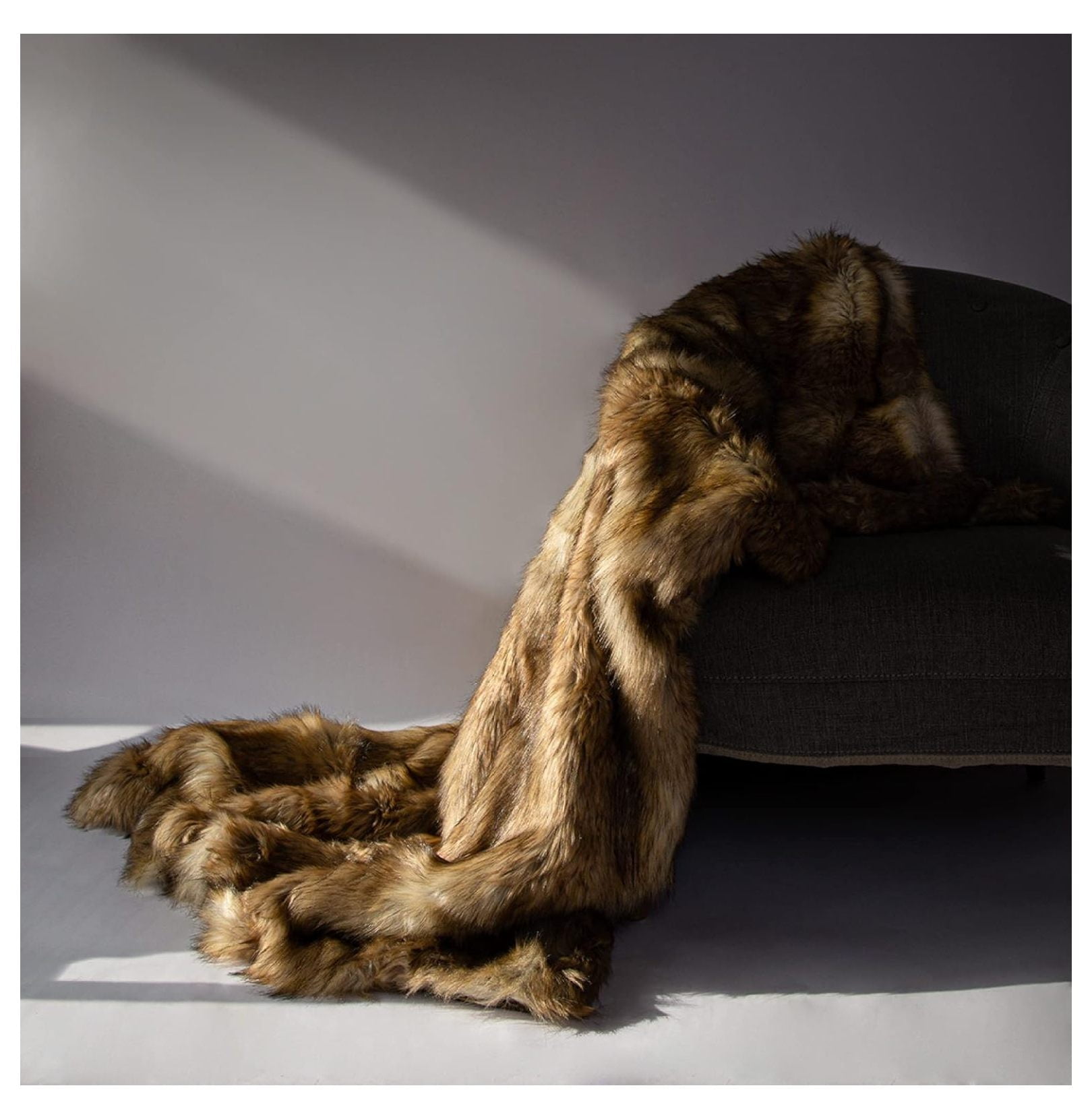 xu wei Heavyweight Super Soft Luxury Faux Fur Throw Blanket - 58" W x ...